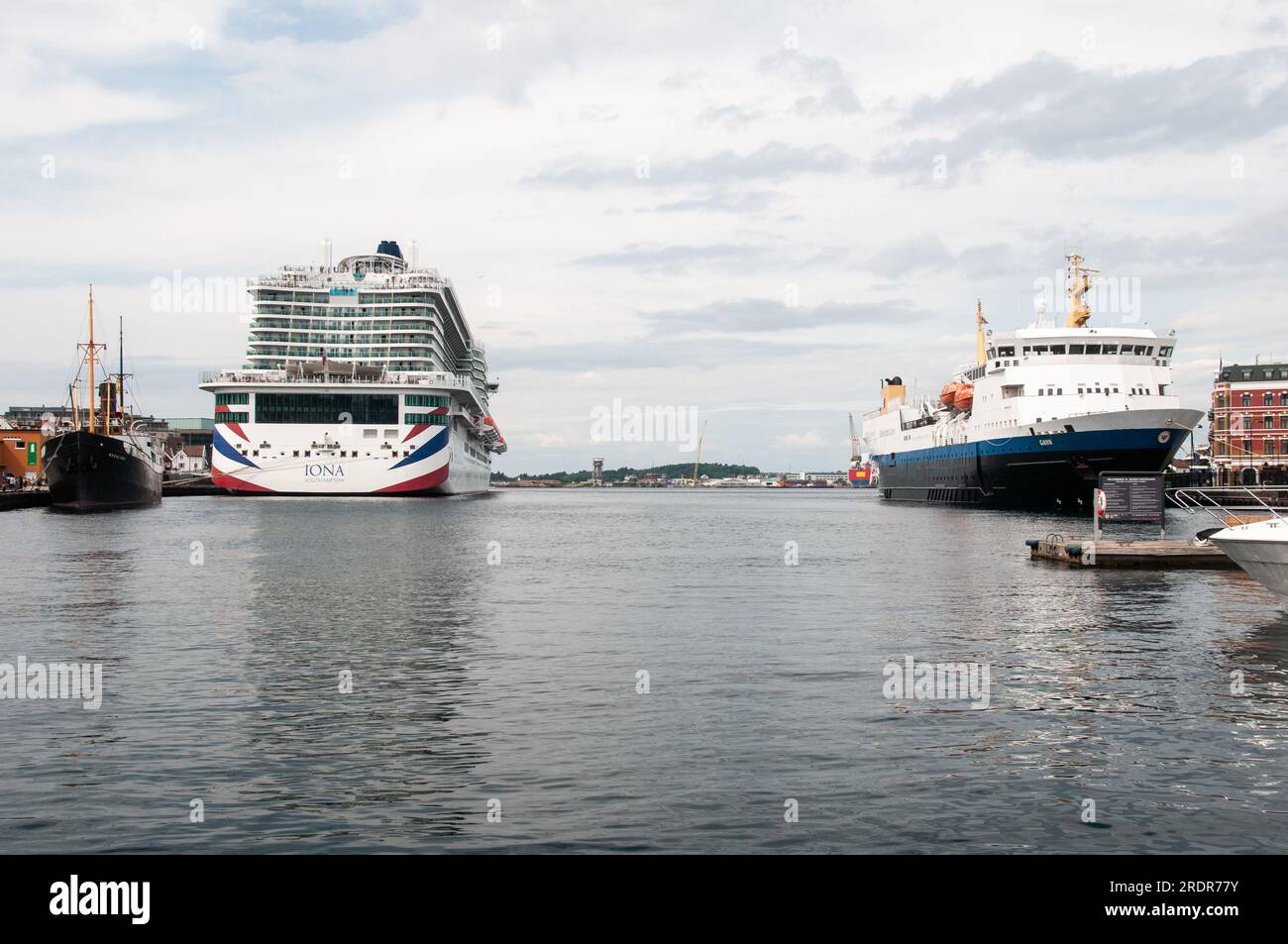 Ms gann hi-res stock photography and images - Alamy