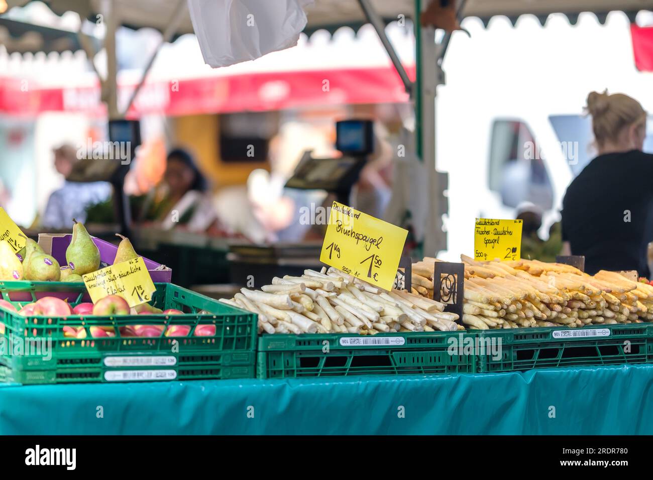 Bonn, Germany - May 19, 2023 : View of an outdoor market selling fresh ...