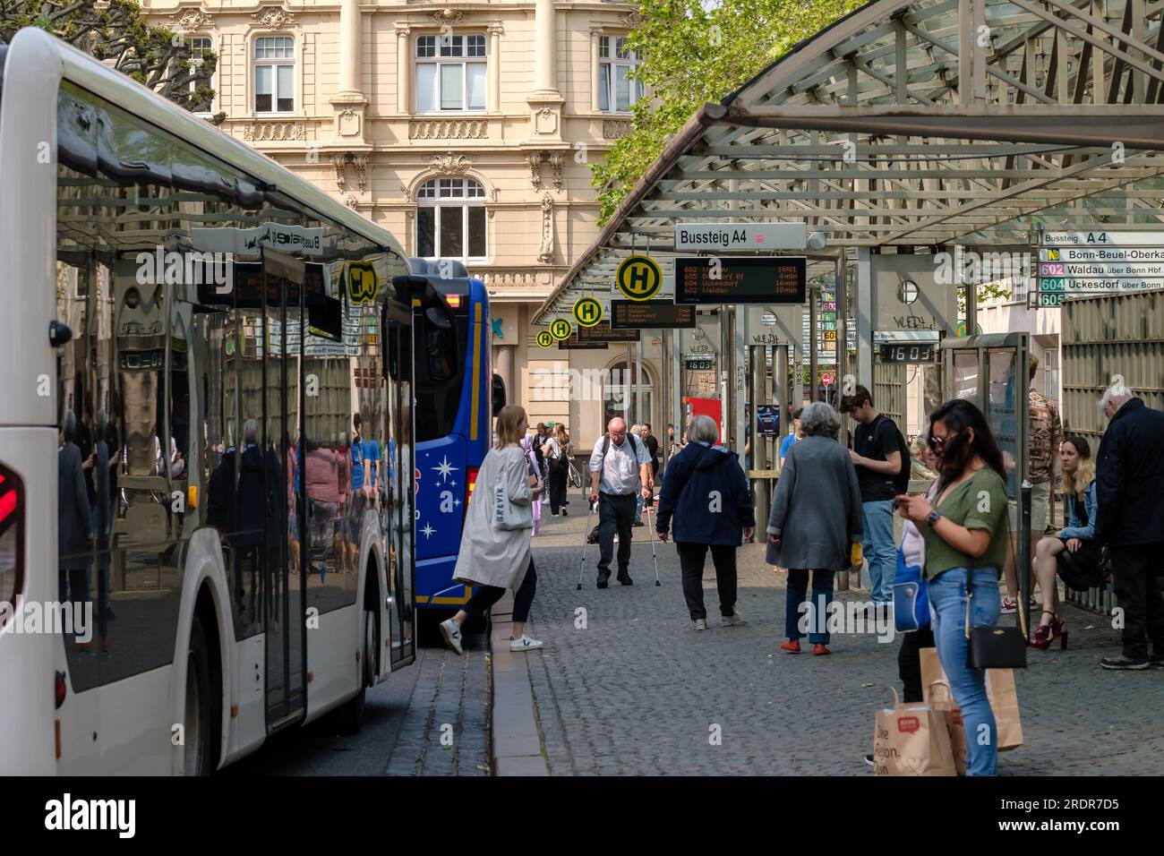 Buses in bonn hi-res stock photography and images - Alamy