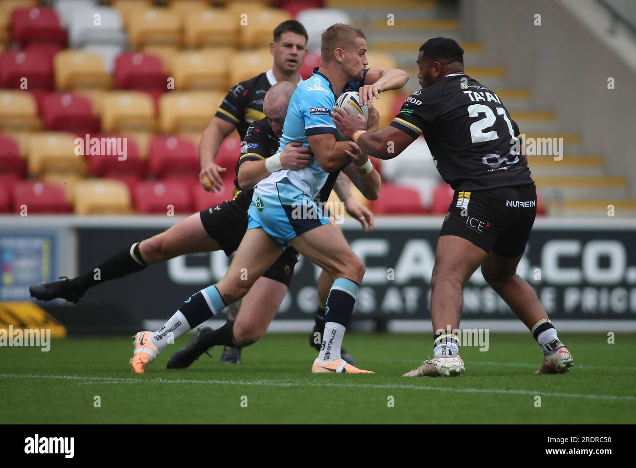 York, UK. 12th Sep, 2020. Luke Hooley of Batley makes a break ...