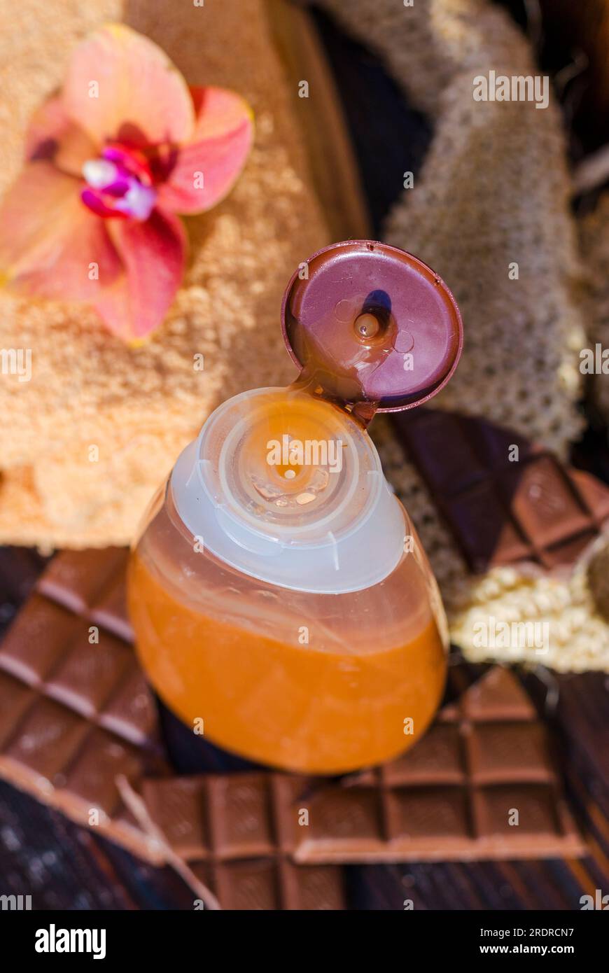 Shower gel with aroma of chocolate and reliability for bathing and ...