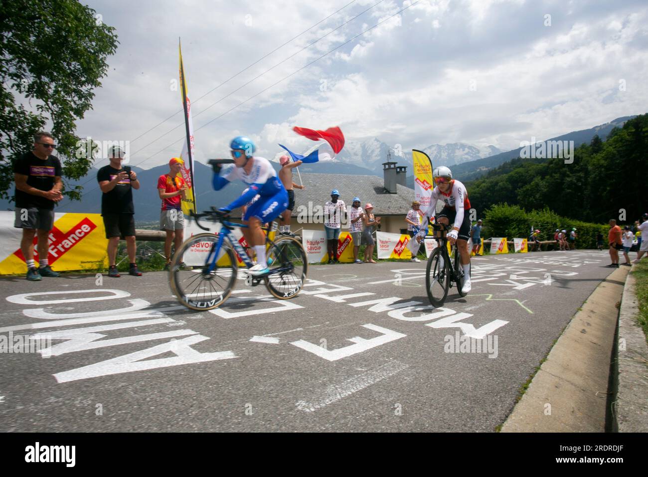 2023 tour hi-res stock photography and images - Alamy