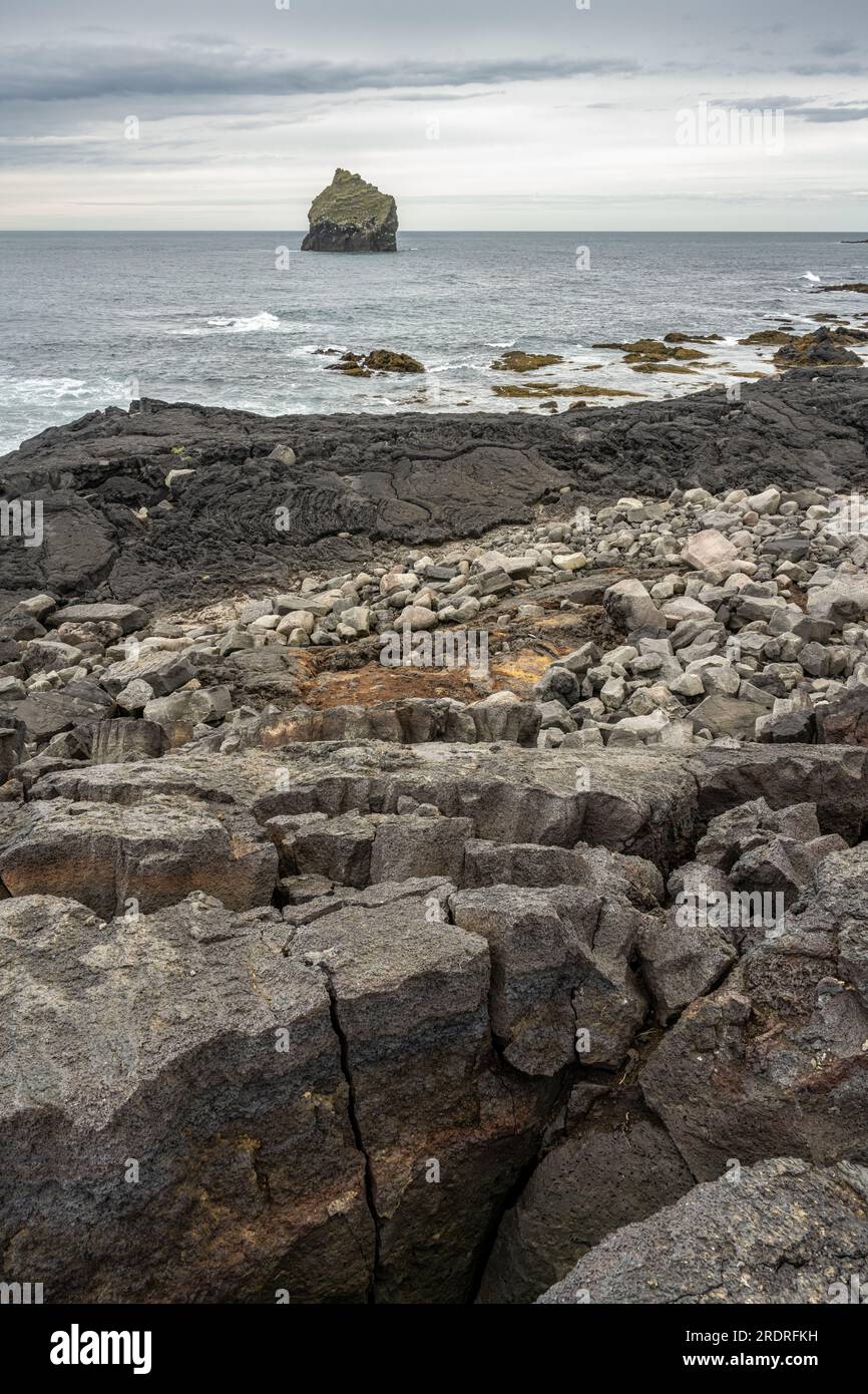 Valahnukamol Cliffs, Reykjanesviti Beach, Reykjanes Peninsular, Iceland ...