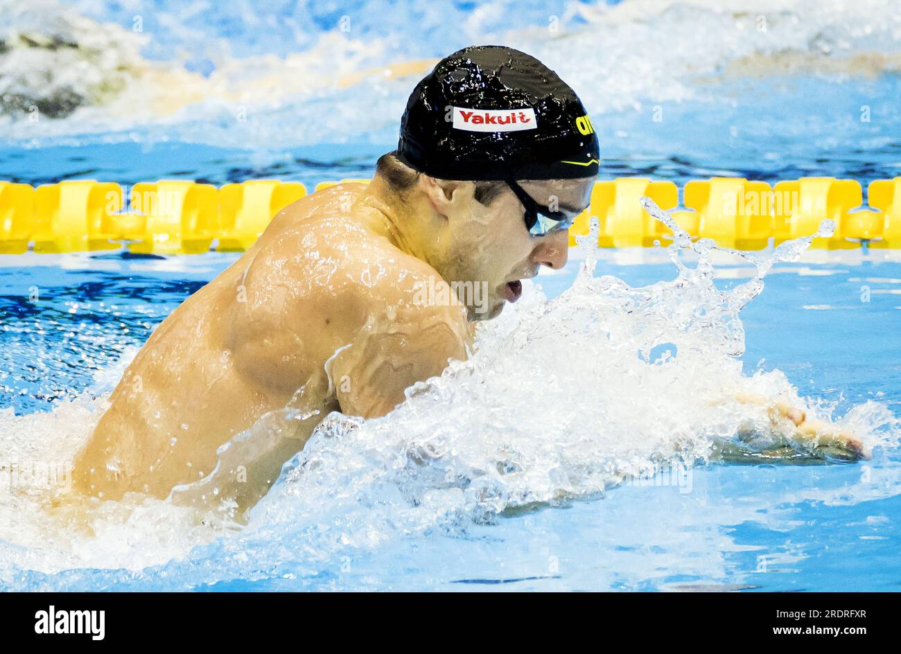 FUKUOKA - Arno Kamminga in action in the 100 breaststroke during the ...