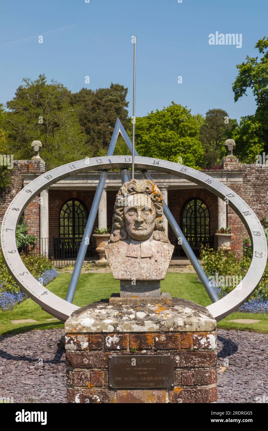 The first astronomer royal and giant sundial hi-res stock photography ...