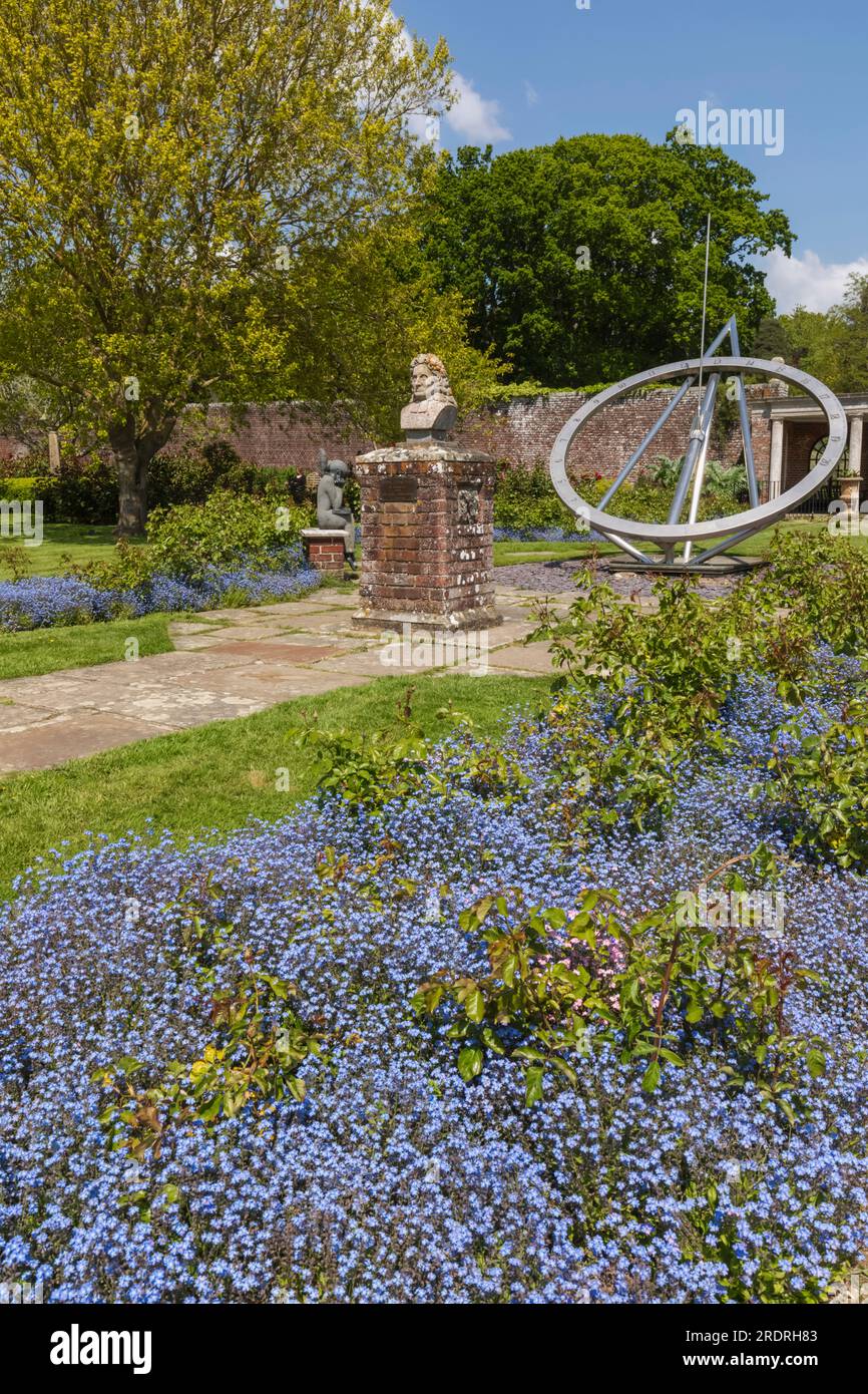 The first astronomer royal and giant sundial hi-res stock photography ...