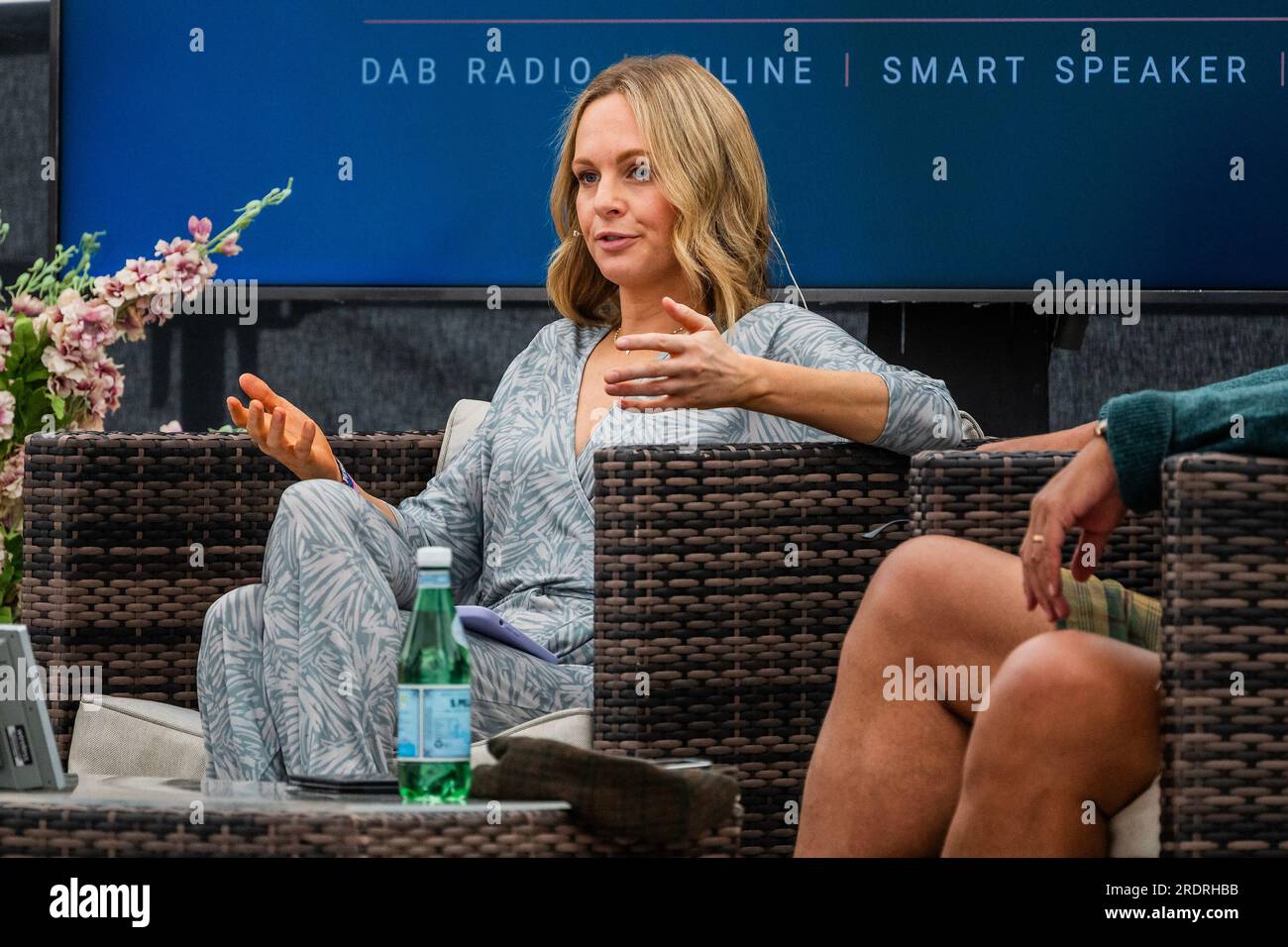 Dr dan poulter mp hi-res stock photography and images - Alamy