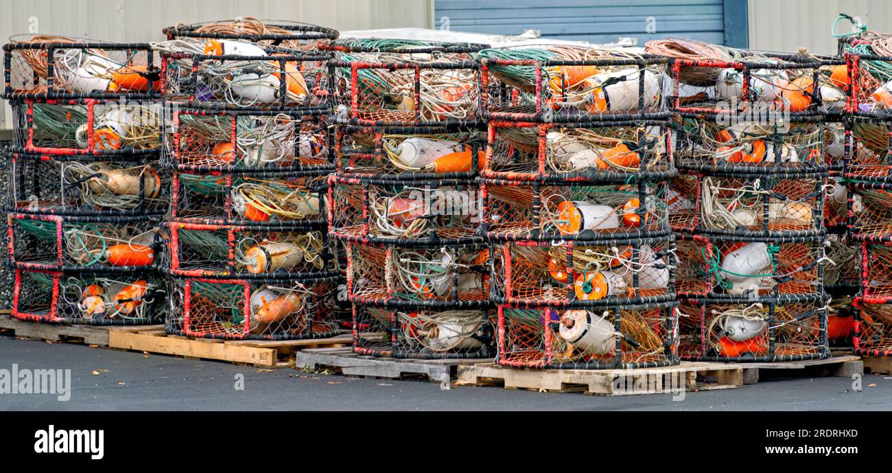 Crab fishing rigs and floats for a trawler fishery Stock Photo - Alamy