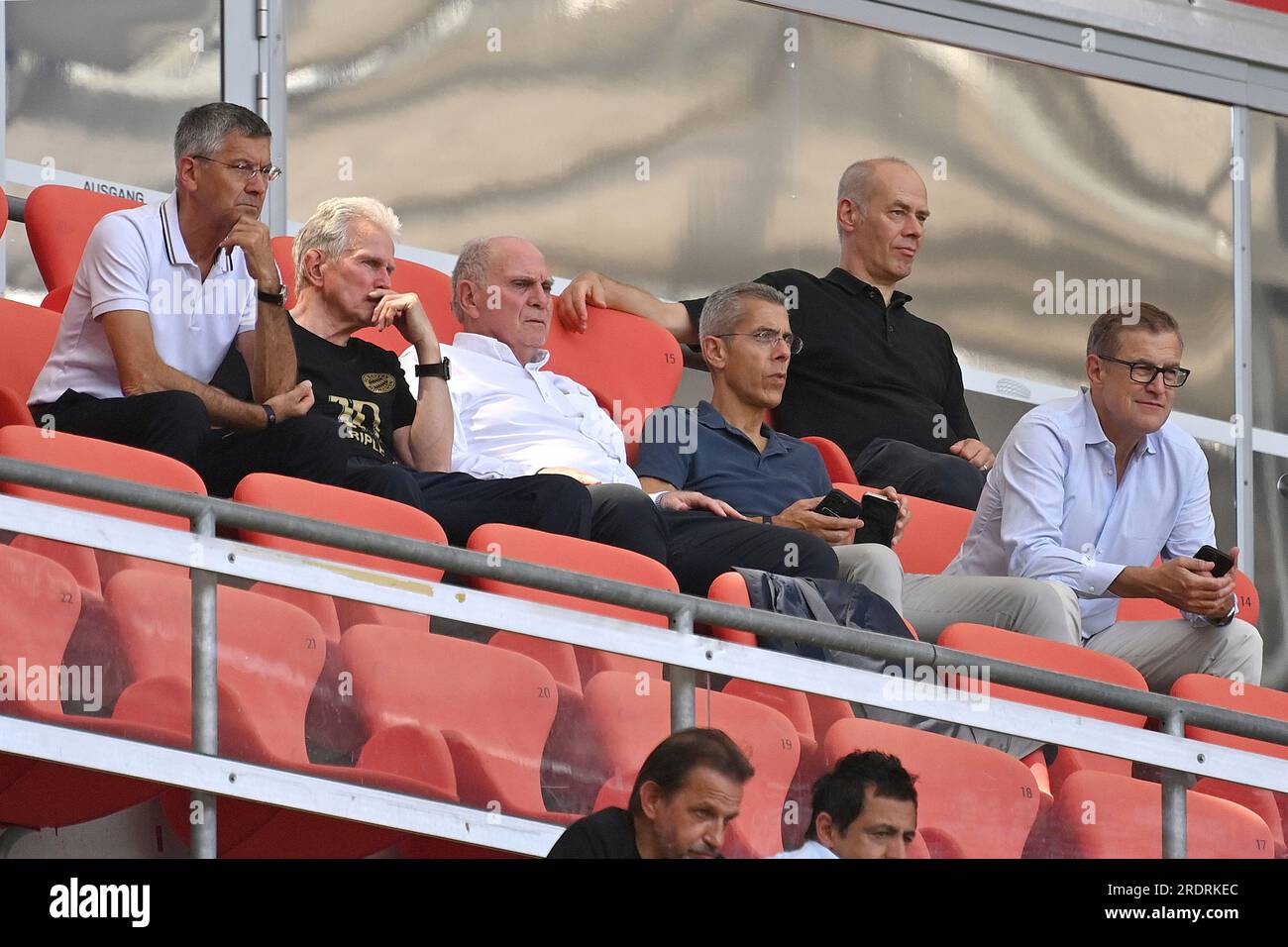 From left: Herbert HAINER (President FC Bayern Munich), Triple Trainer ...