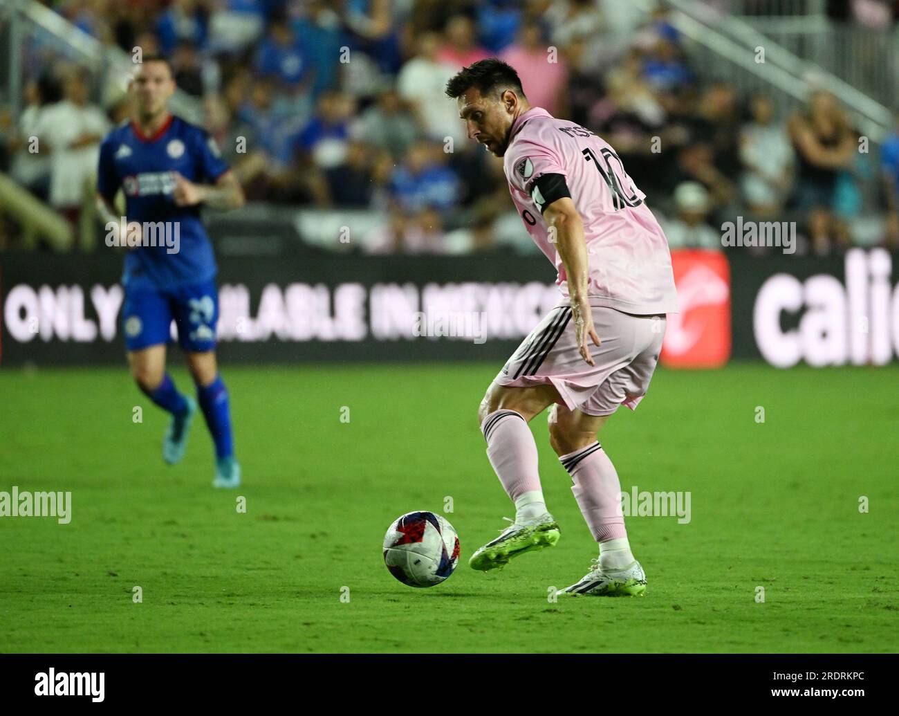 Lionel messi inter miami first game hi-res stock photography and images ...