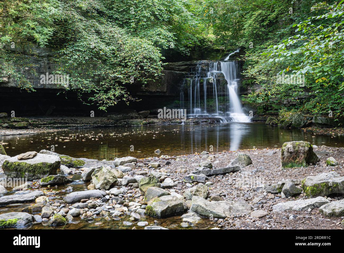 Cauldron falls wensleydale hi-res stock photography and images - Alamy