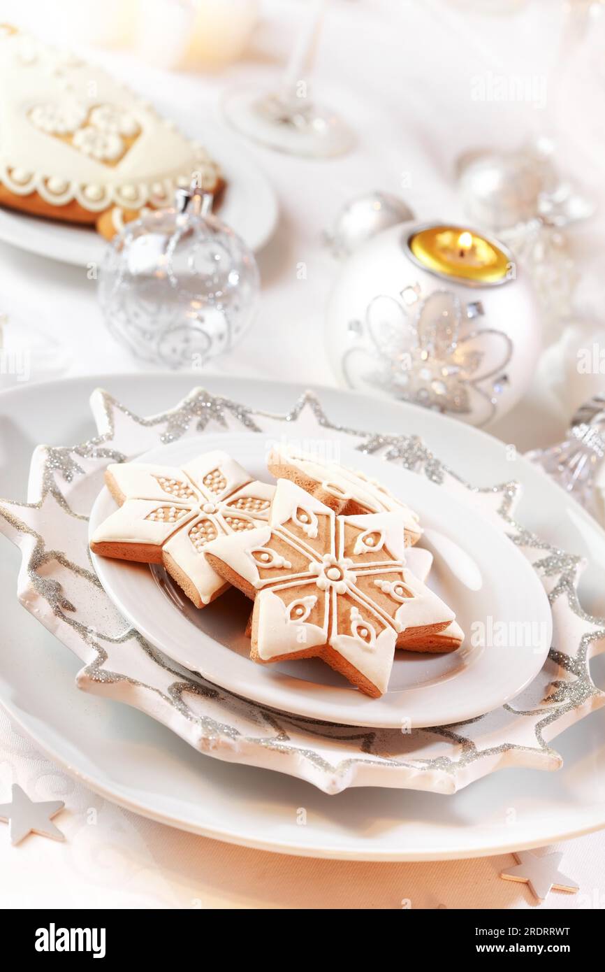 Gingerbread for Christmas in white Stock Photo - Alamy