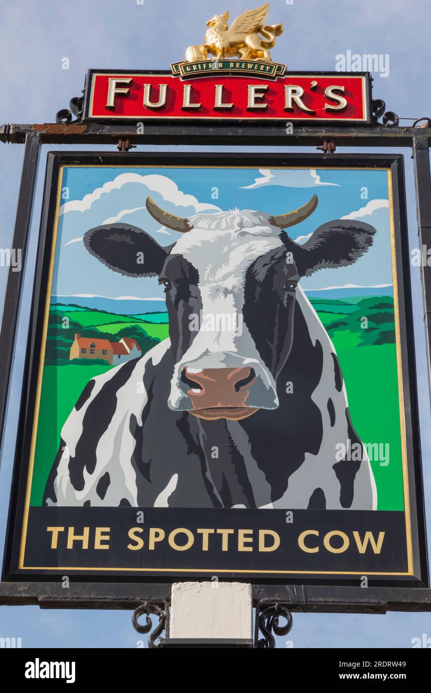 The spotted cow pub sign hi-res stock photography and images - Alamy