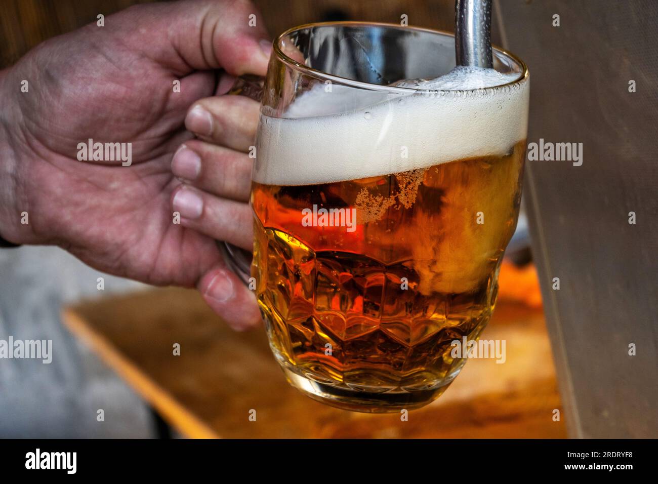 Tapping beer hi-res stock photography and images - Alamy