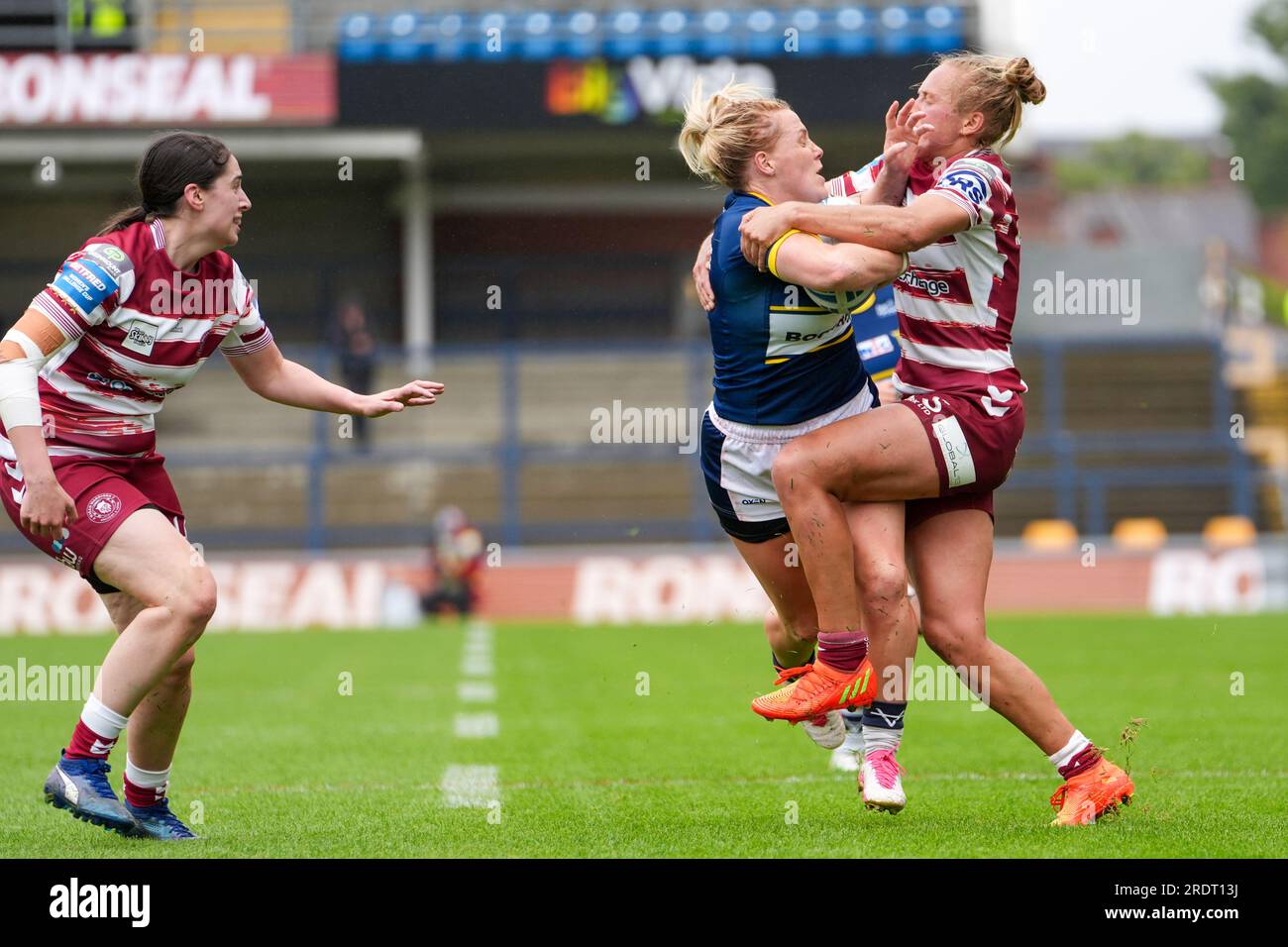 Amy hardcastle hi-res stock photography and images - Alamy