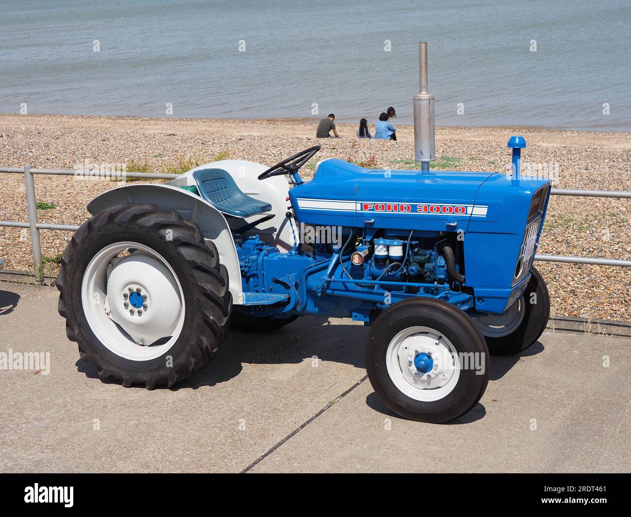Ford 3000 tractor hi-res stock photography and images - Alamy