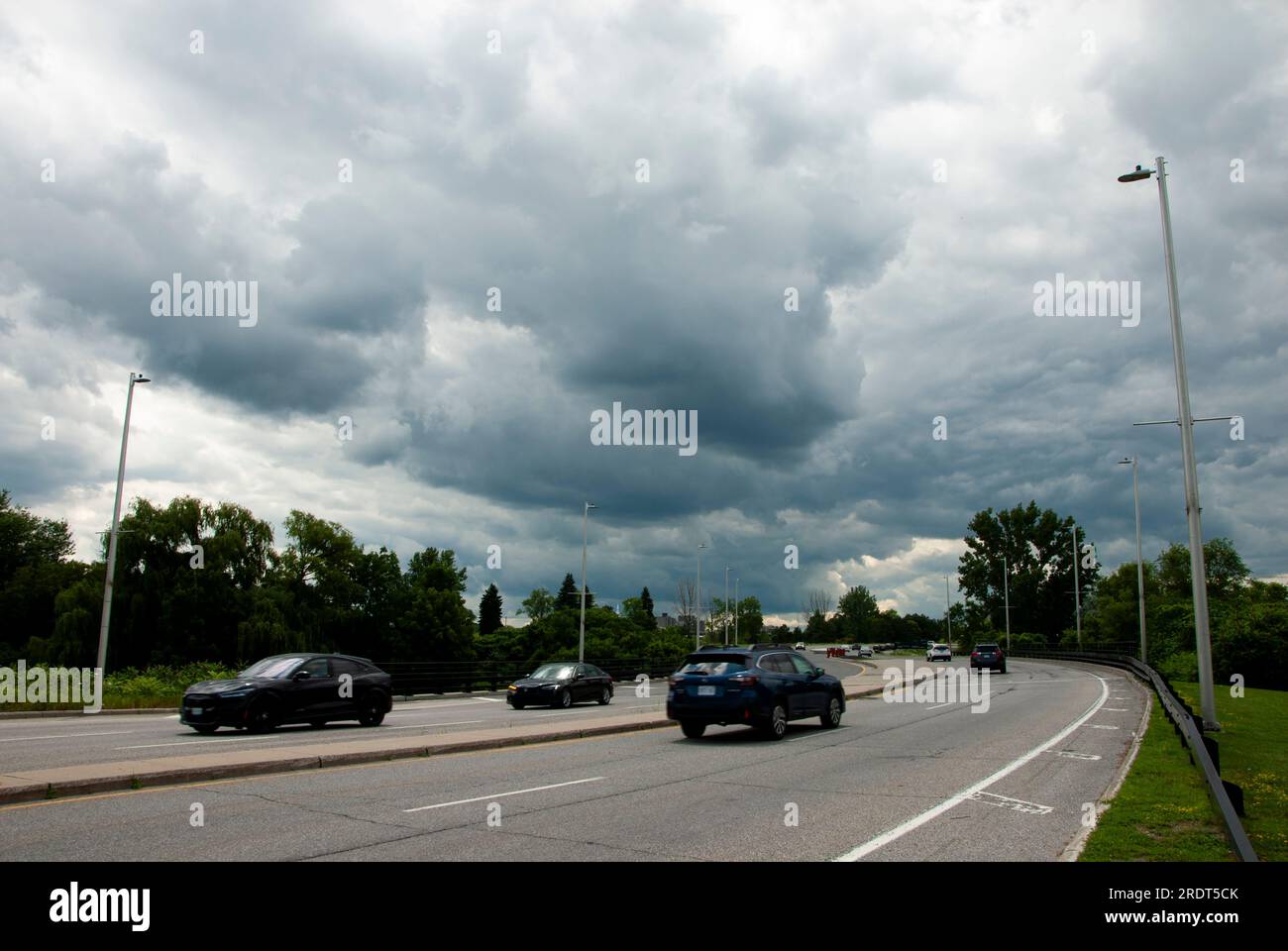 Parkway along Ottawa River Looking West with Storm Clouds Going East ...