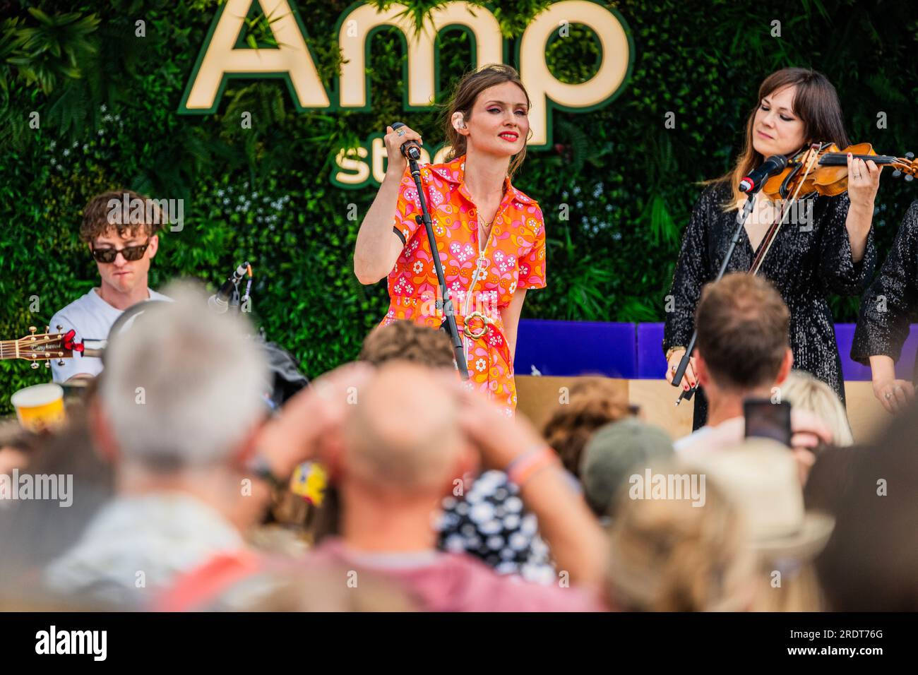 Henham Park, Suffolk, UK. 23rd July, 2023. Sophie Ellis-Bextor plays a ...
