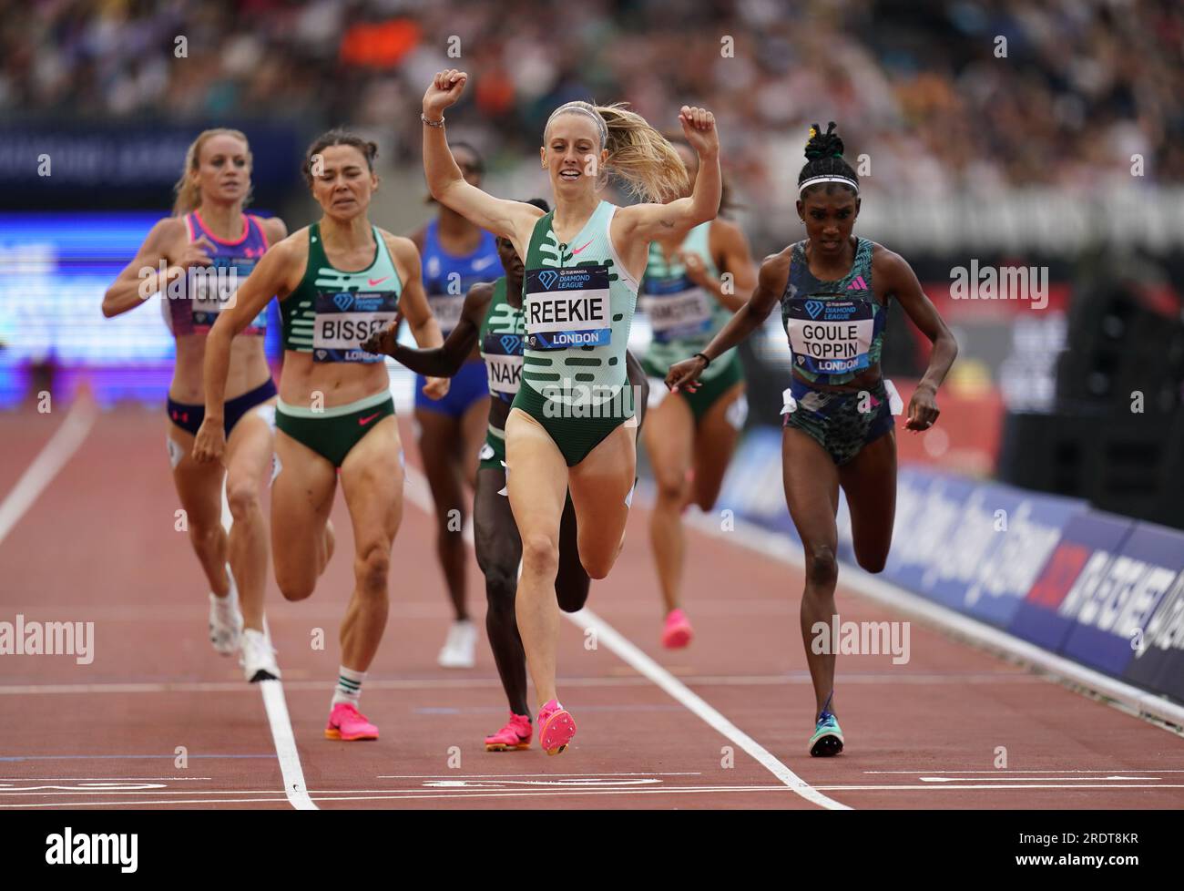 Jemma Reekie of Great Britain wins the Women's 800m during The London ...