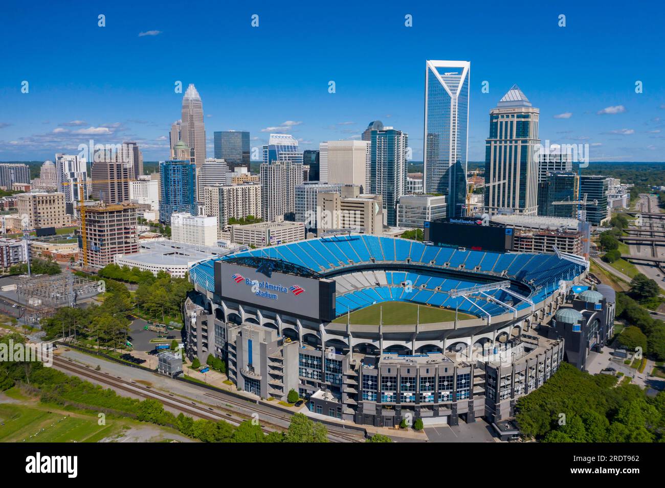 Bank of america stadium aerial view hi-res stock photography and images ...