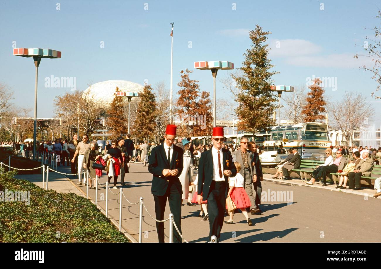 Pictures of the world's fair at Flushing Meadows-Corona Park in Queens ...