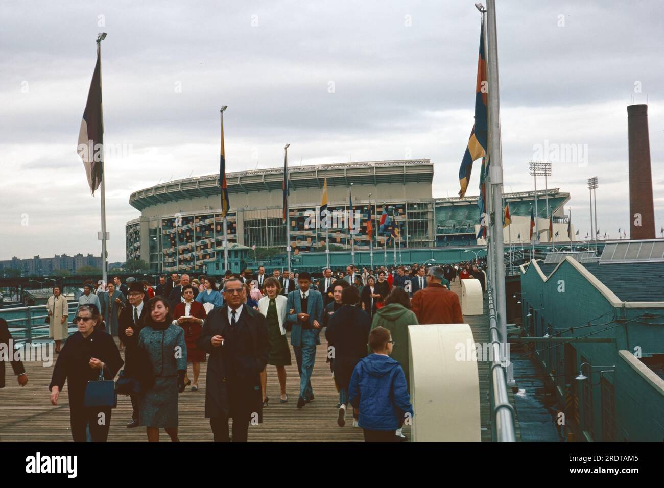 Pictures of the world's fair at Flushing Meadows-Corona Park in Queens ...