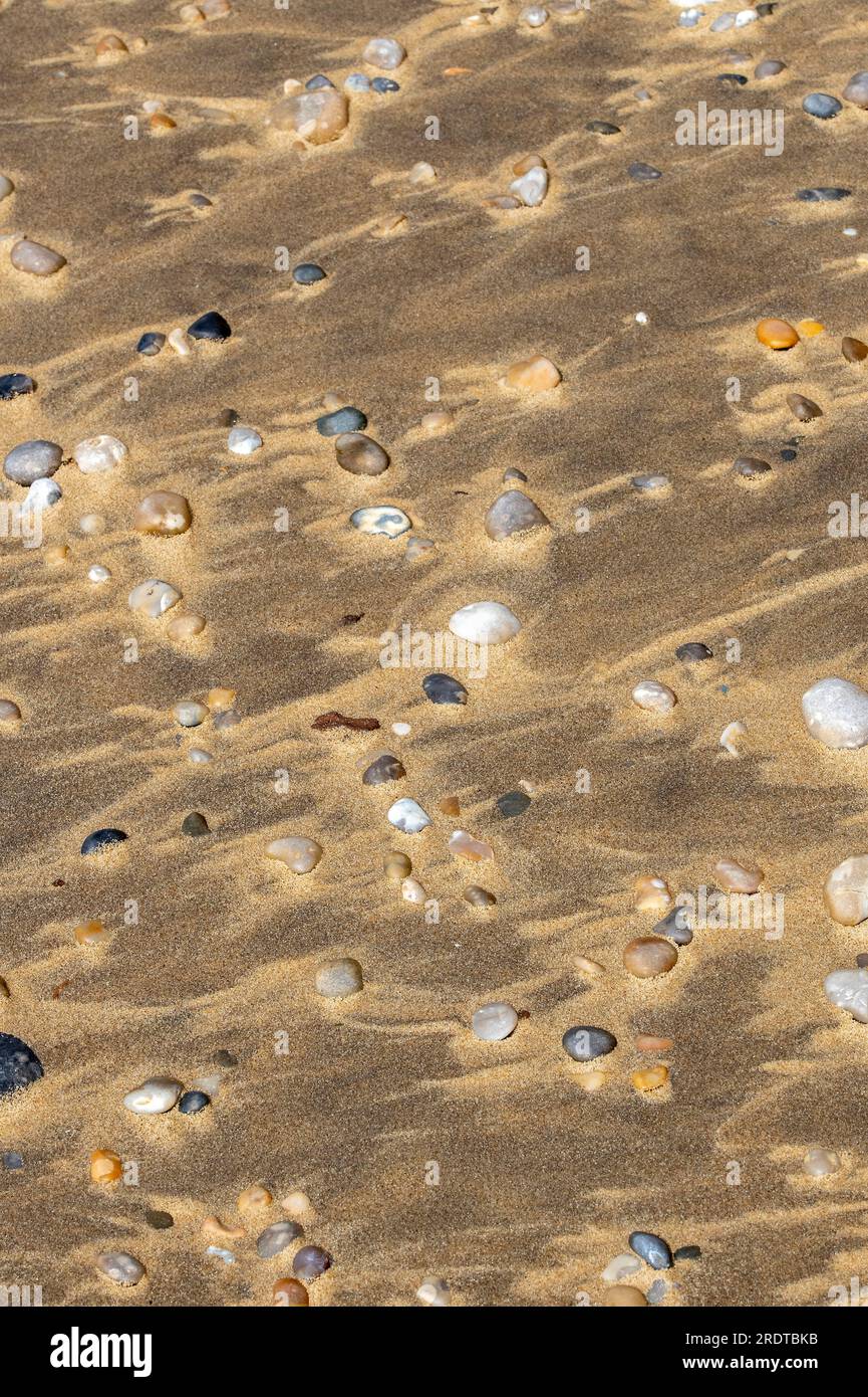 Wet shoreline patterns hi-res stock photography and images - Alamy
