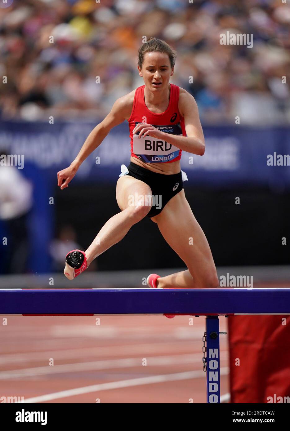 Elizabeth Bird of Great Britain in the Women's 3000m Steeplechase ...