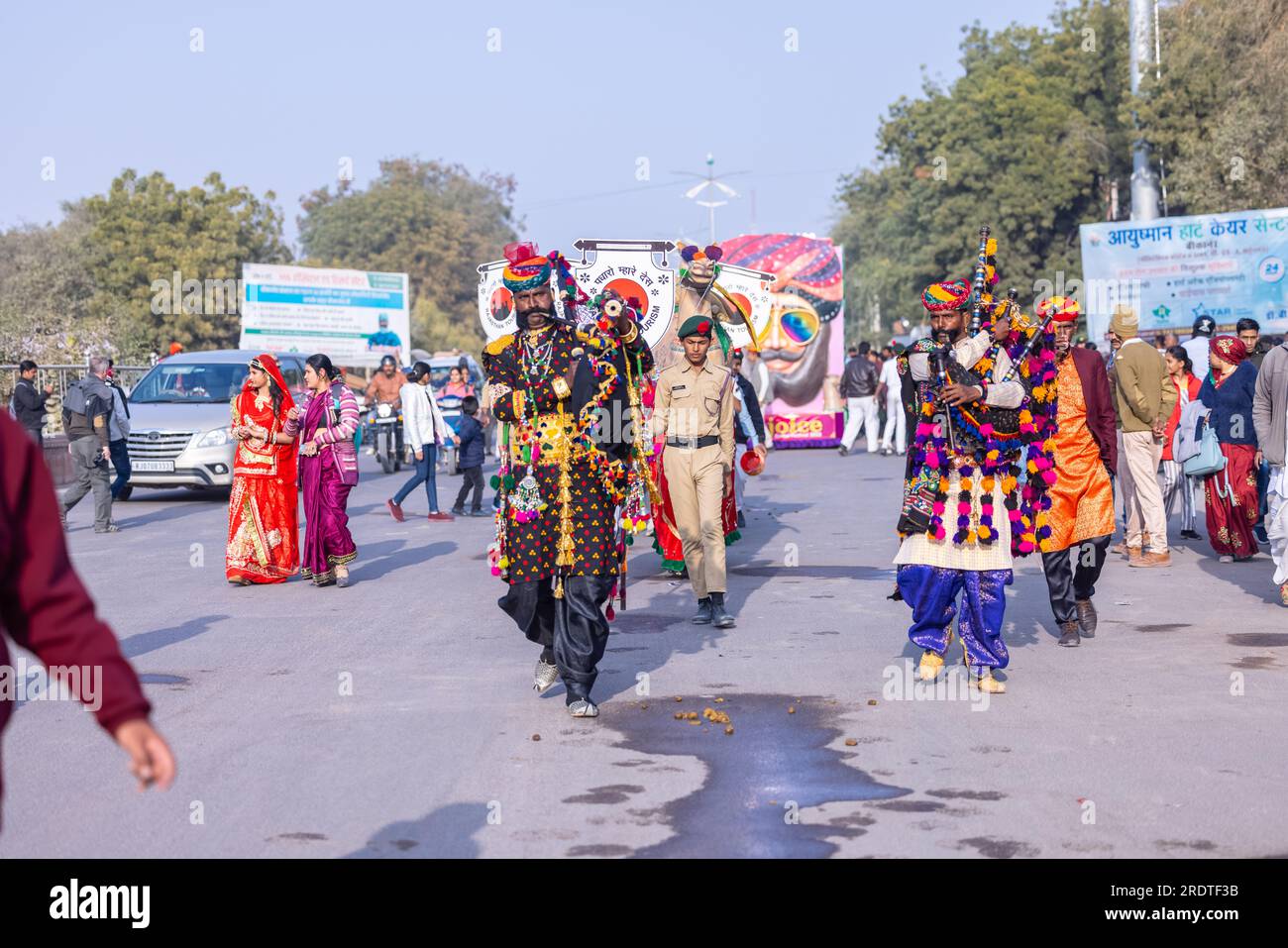 Moustache indian soldier turban hi-res stock photography and images - Alamy