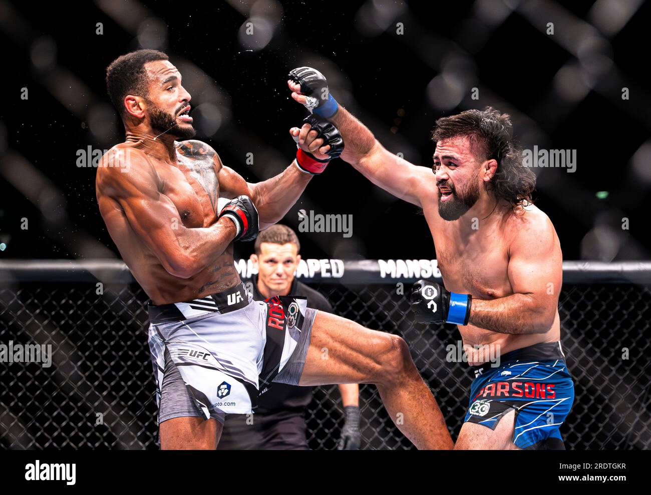 LONDON, UNITED KINGDOM. 22 Jul, 2023. Danny Roberts vs Jonny Parsons ...