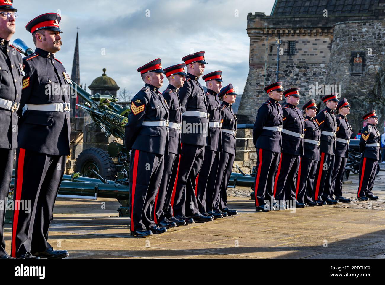 21 Gun salute marks accession of Queen Elizabeth II to the throne for ...