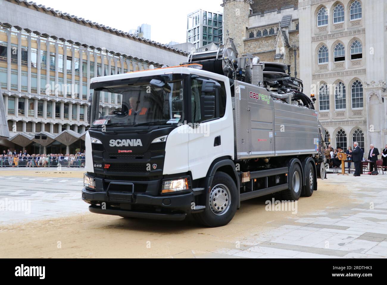 SCANIA G410 CAPPELLOTTO CAPRECY 2600 DIRTY WATER RECYCLING TRUCK AT THE ...
