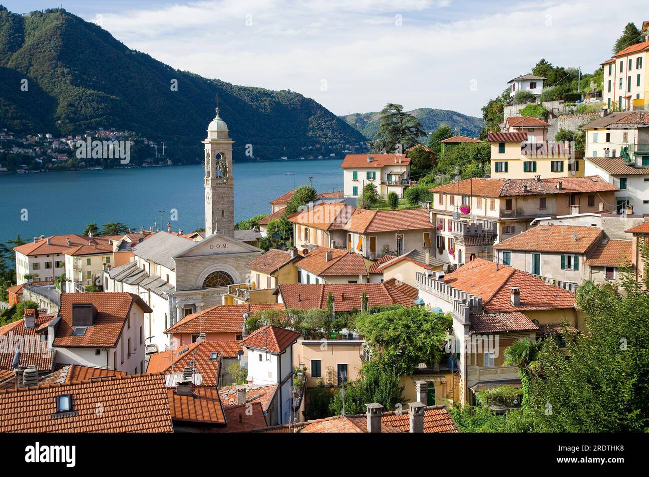 Moltrasio lake como hi-res stock photography and images - Alamy
