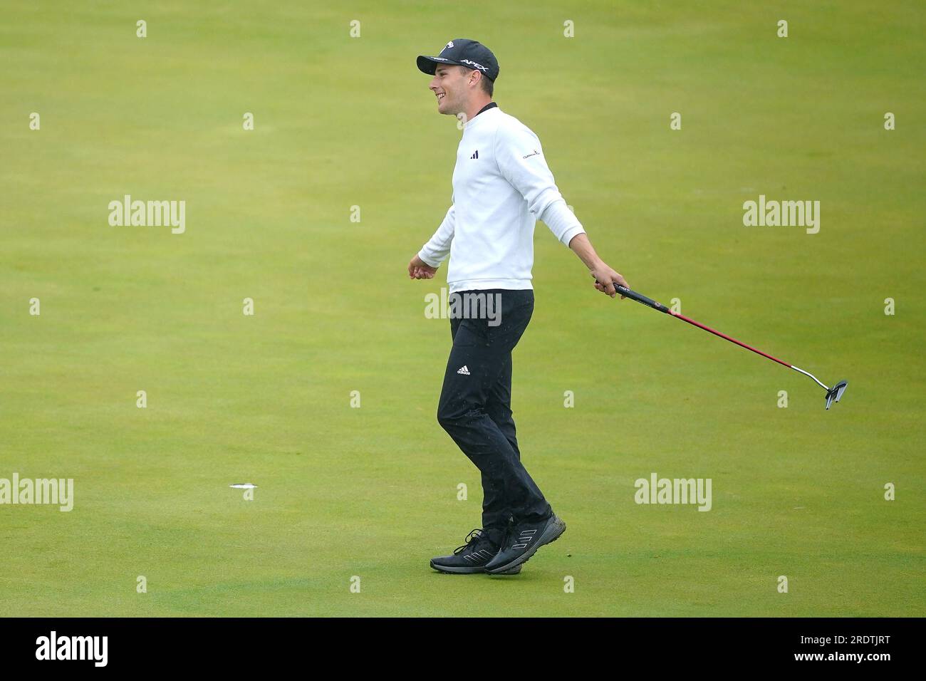 England's Matthew Jordan celebrates after getting a birdie on the 18th ...