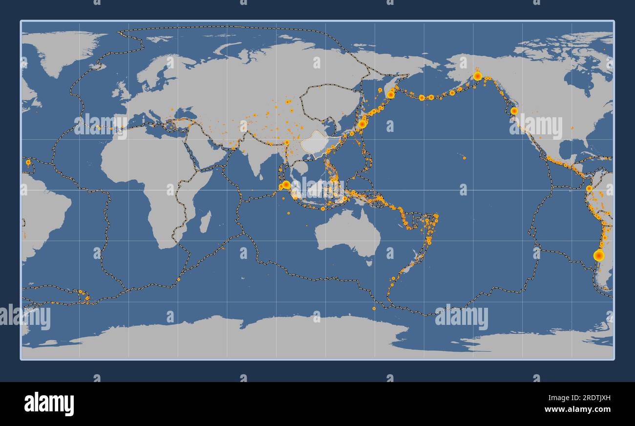 Shape of the Yangtze tectonic plate on the solid contour map in the ...