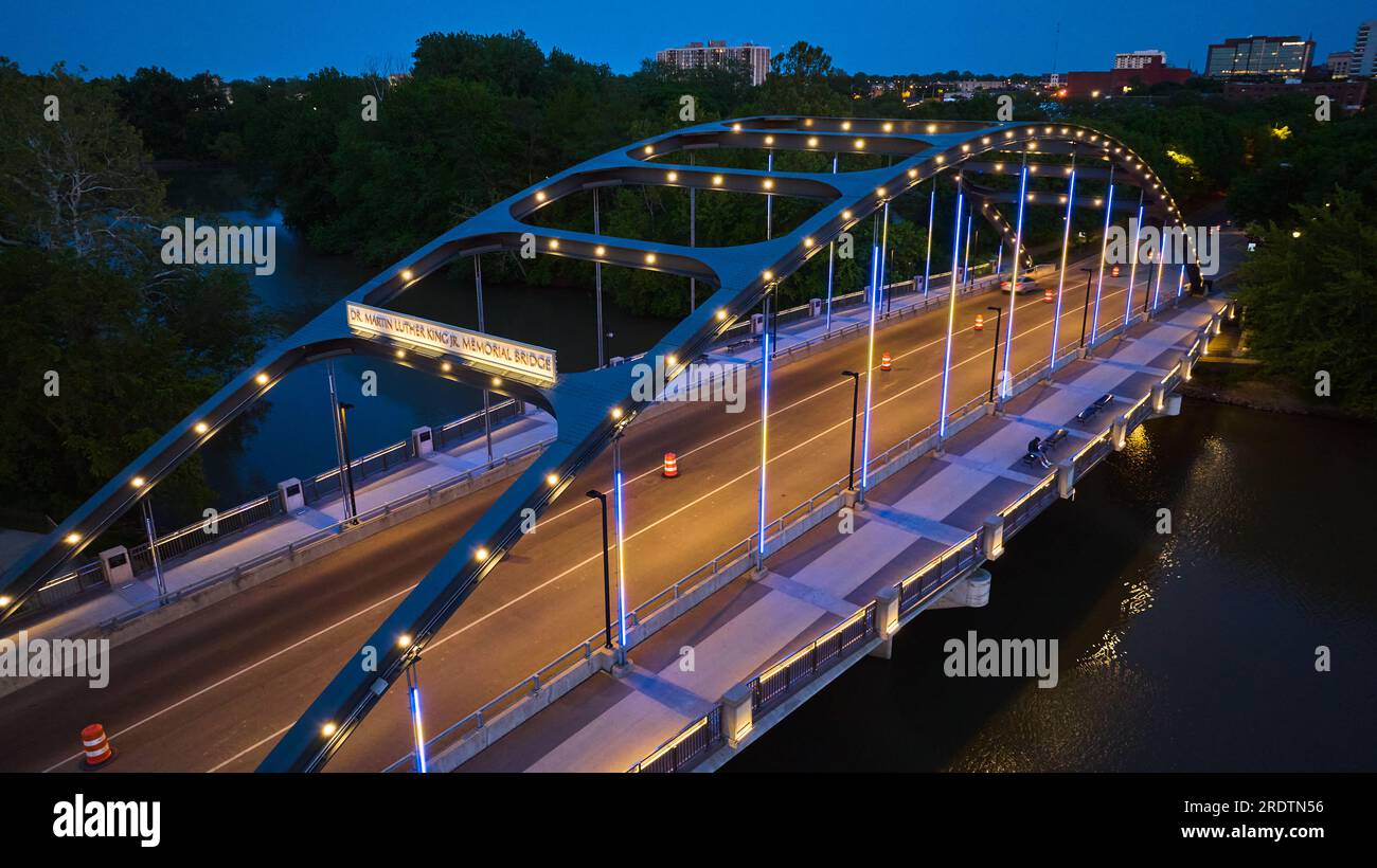 Dr. Martin Luther King Jr. Memorial Bridge at night leading into ...