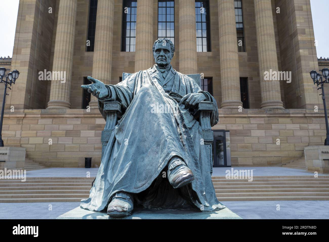 Statue in front of Art Museum, Philadelphia, USA Stock Photo - Alamy