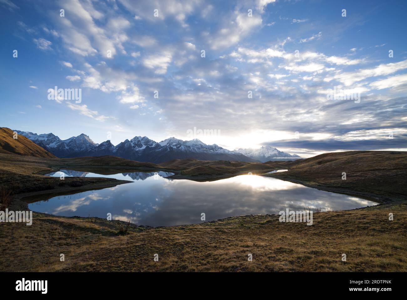 Beautiful mountain lake reflection hi-res stock photography and images - Alamy