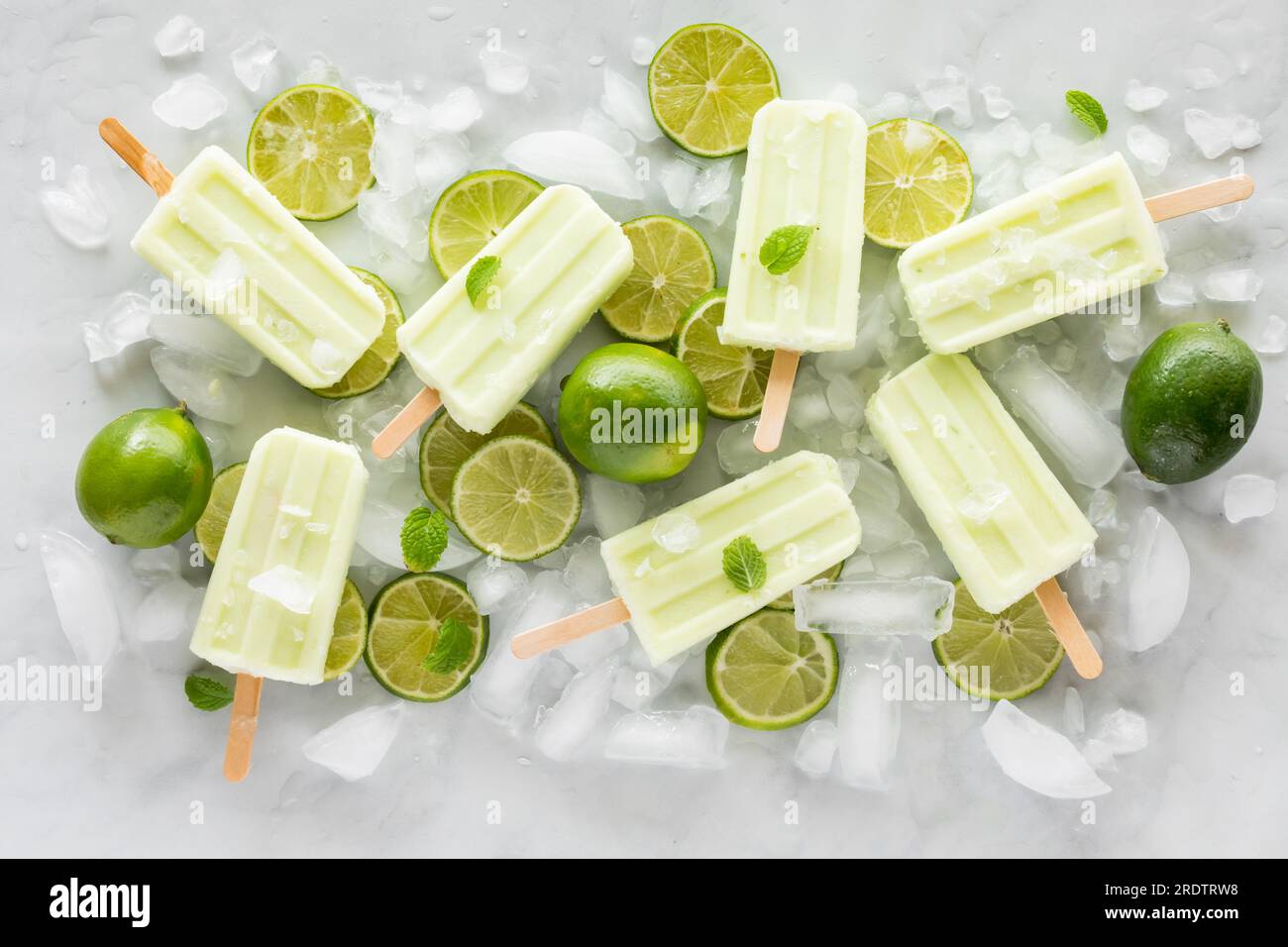 Top down view heap frozen hi-res stock photography and images - Alamy