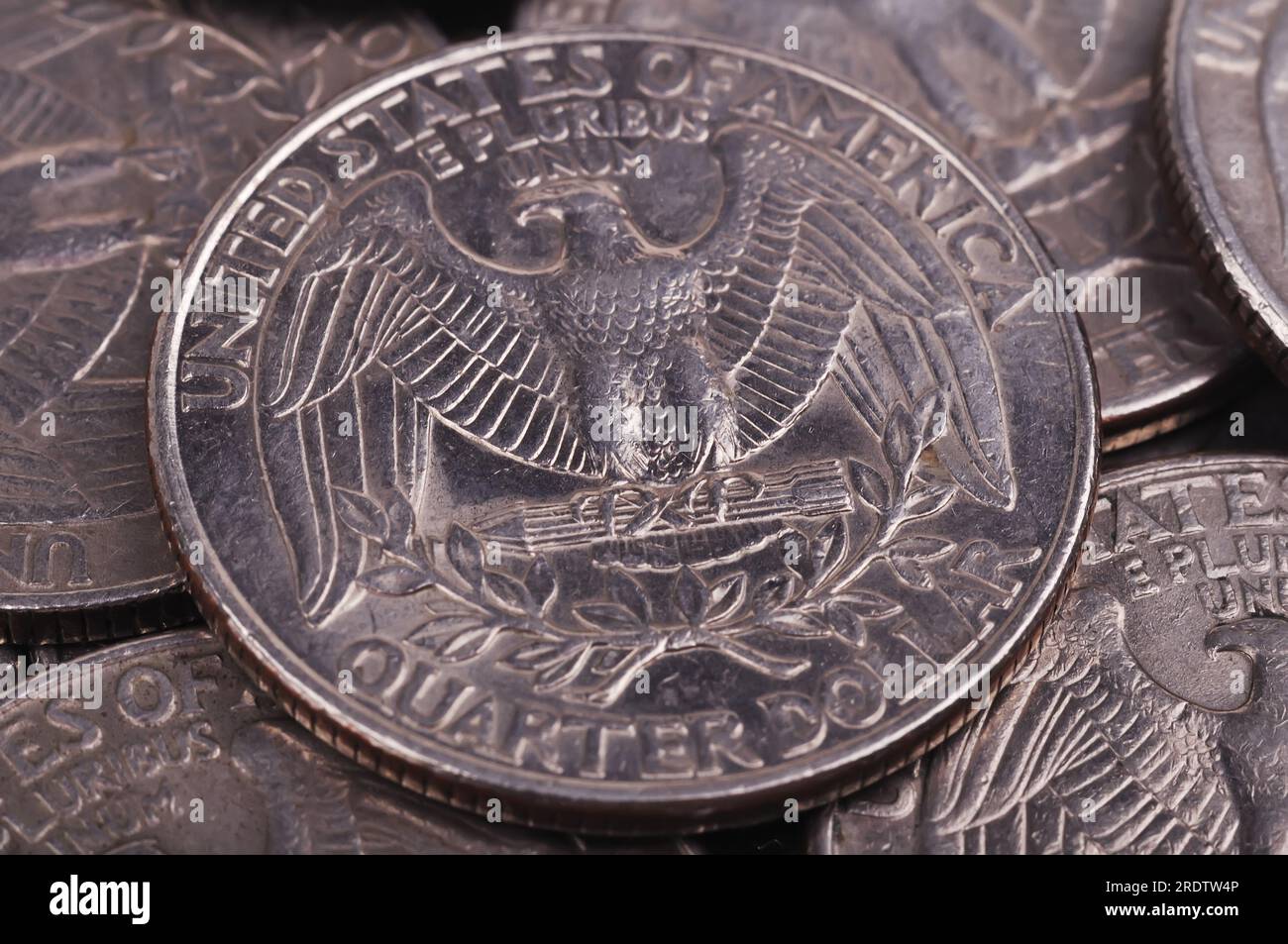 American one quarter coins, close up Stock Photo - Alamy