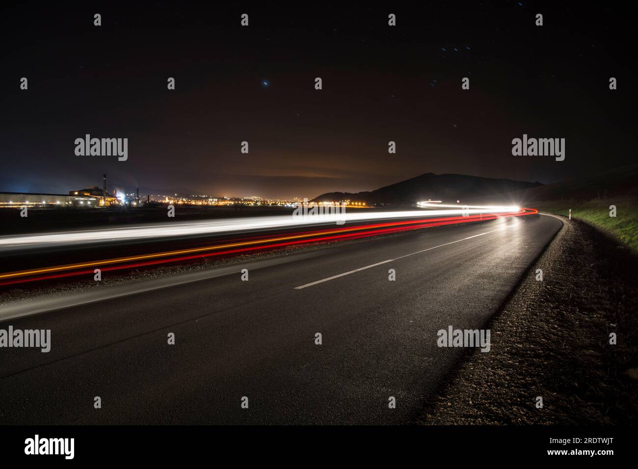 car lights draw a line Stock Photo - Alamy