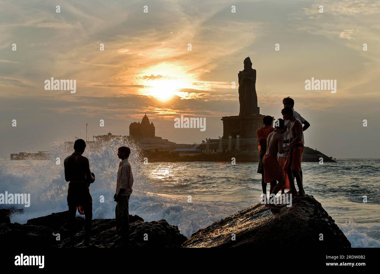 Sunrise view of Vivekananda Rock Memorial and Tamil Poet Thiruvalluvar ...