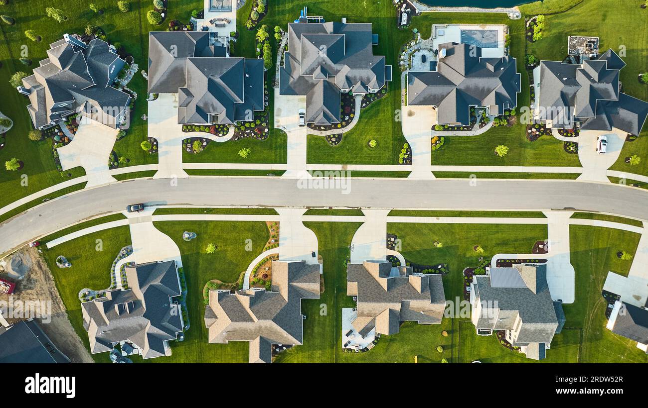 Top view housing parks roads hi-res stock photography and images - Alamy