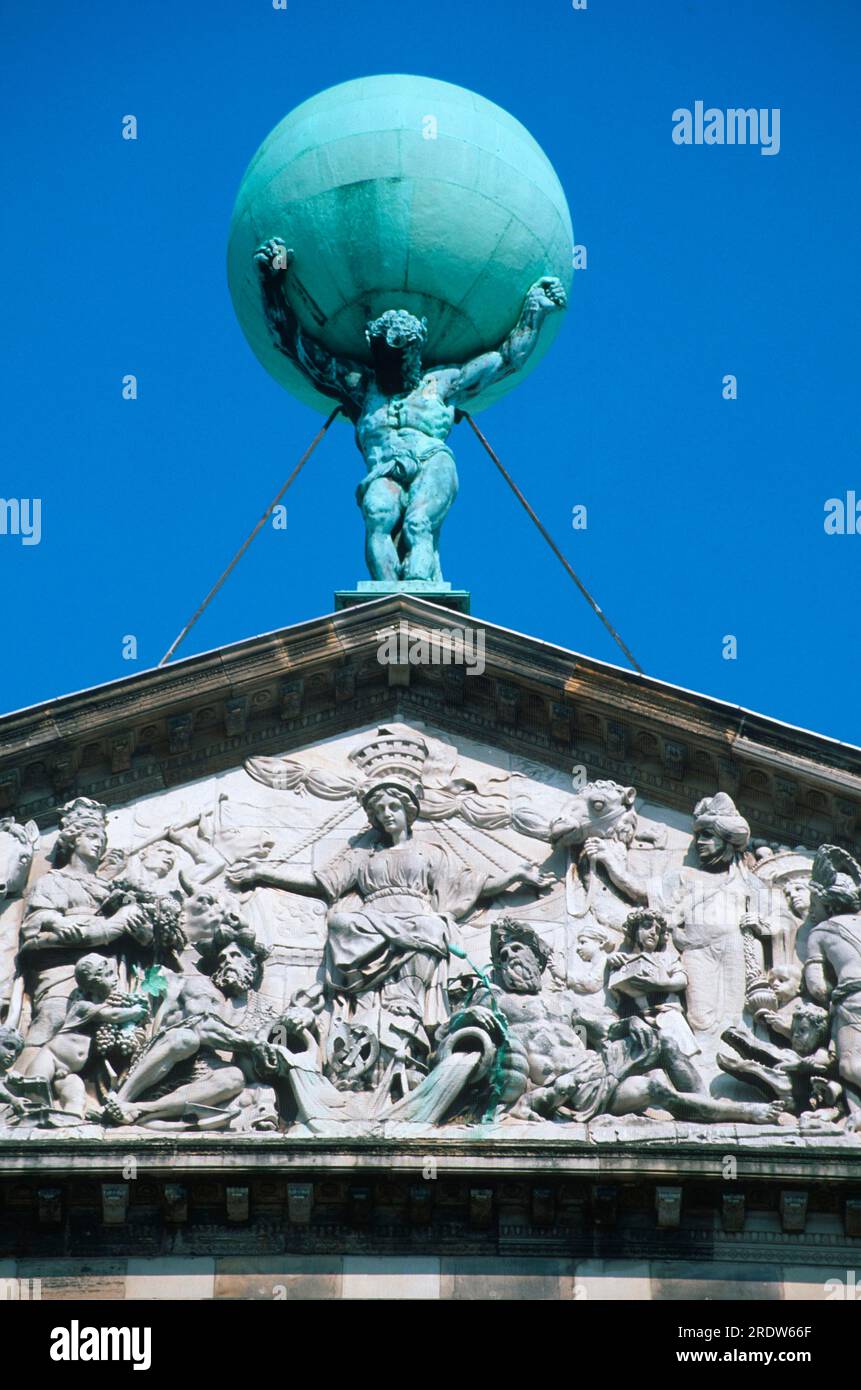 Royal palace amsterdam atlas hi-res stock photography and images - Alamy