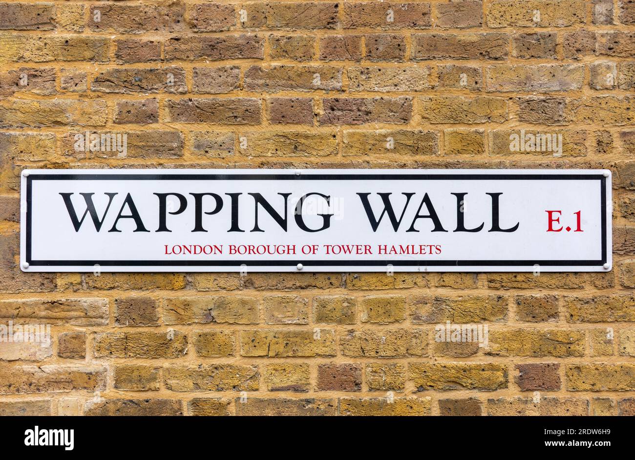 London downtown sign hi-res stock photography and images - Alamy