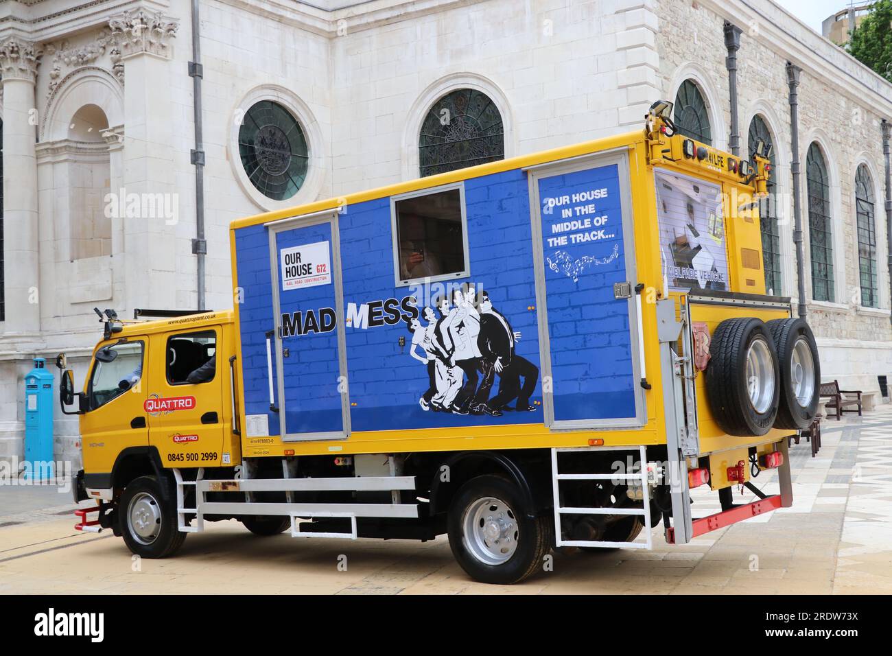 AB26 MITSUBISHI CANTER CREW-CABBED ROAD RAIL WELFARE FACILITY VEHICLE ...