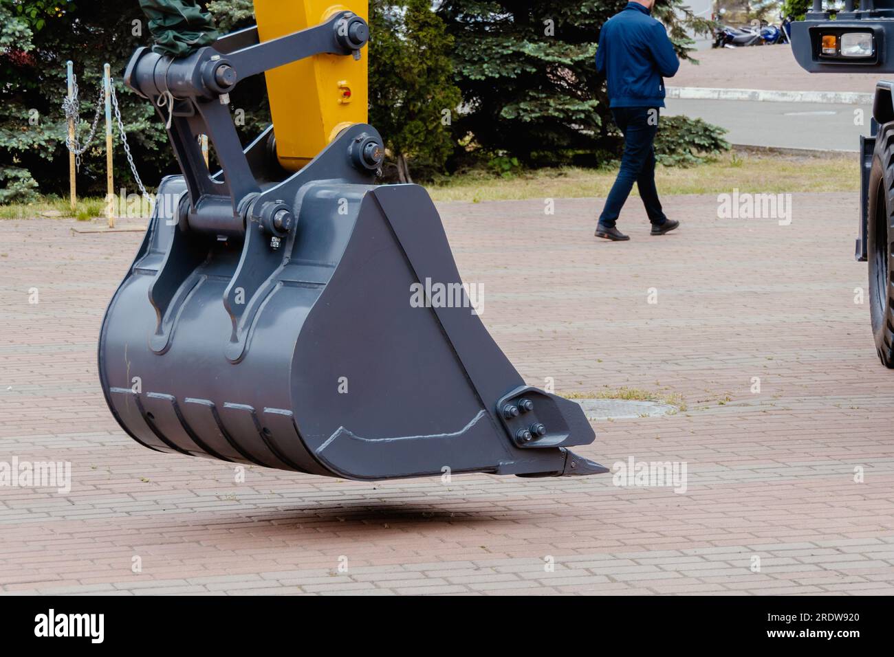 Industrial excavator bucket attachment hi-res stock photography and ...