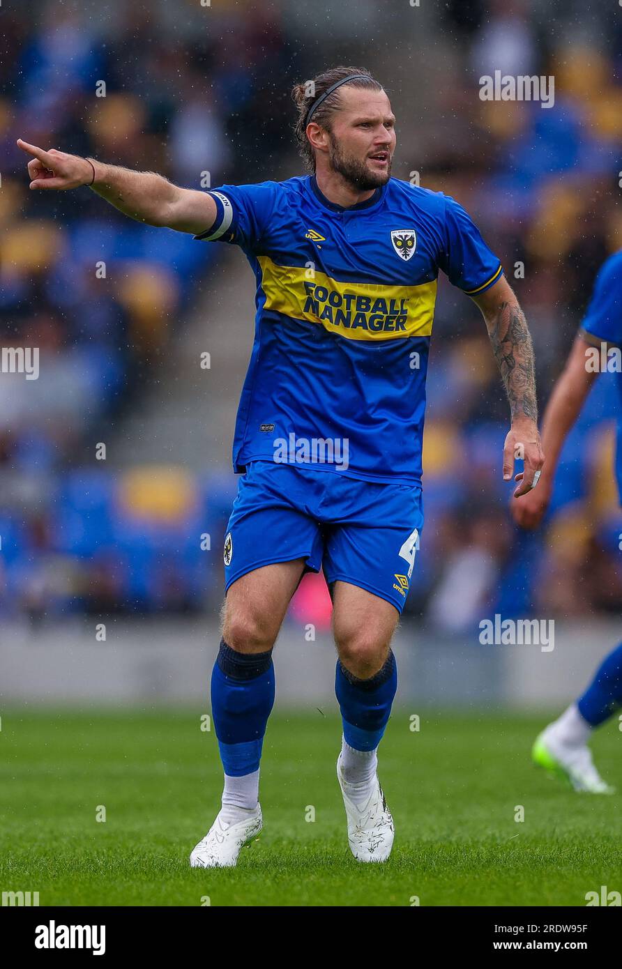Pre season match cherry red records stadium hi-res stock photography ...