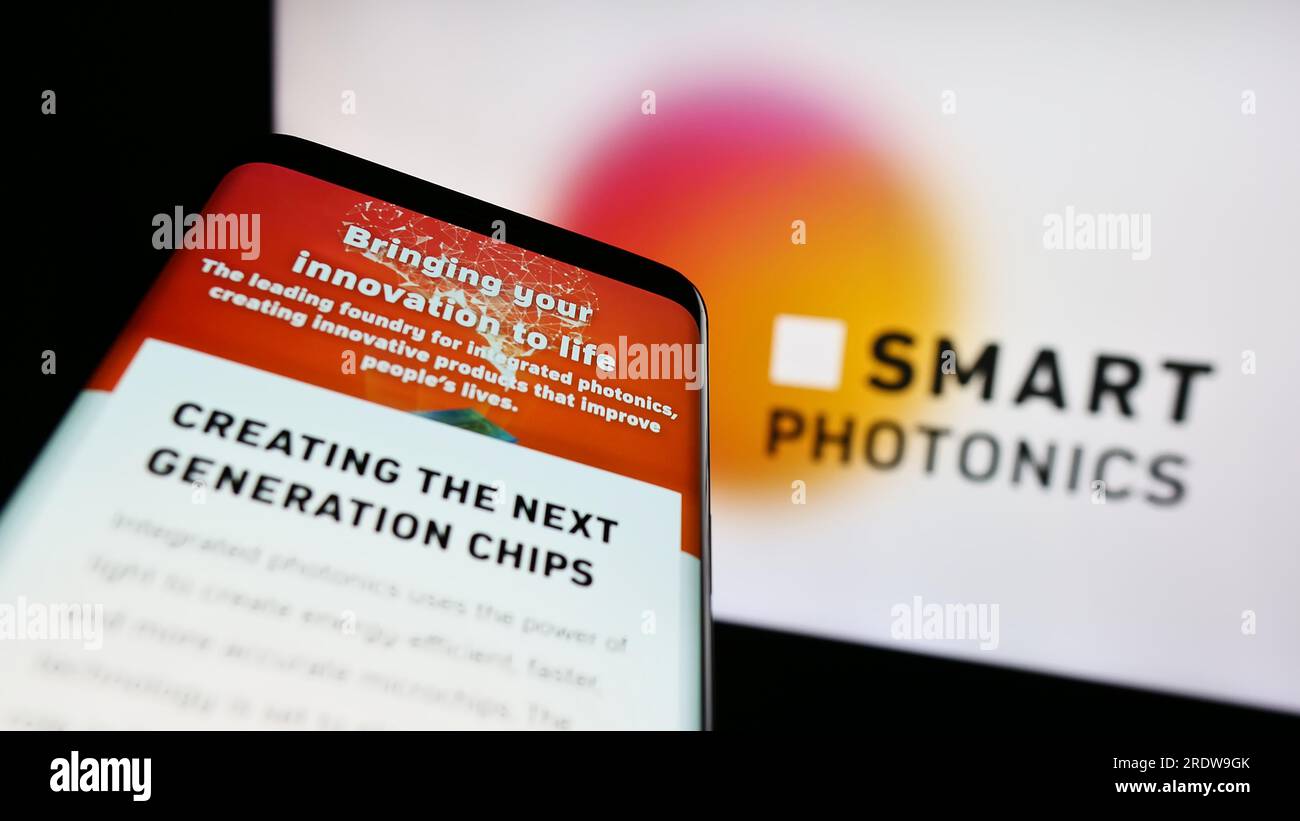 Mobile phone with website of Dutch semiconductor company SMART ...