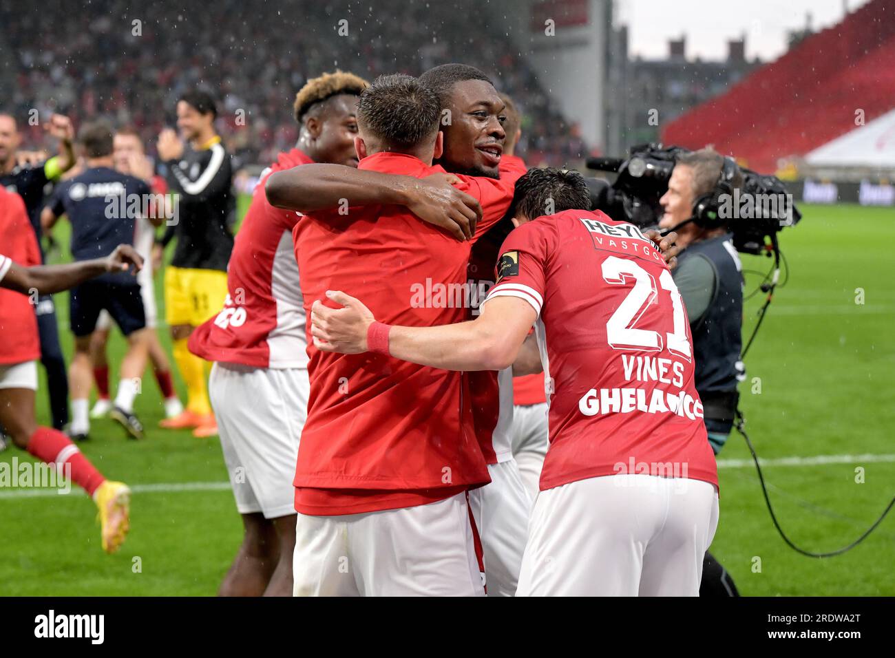 ANTWERP - players and trainer coach with the championship scale of ...